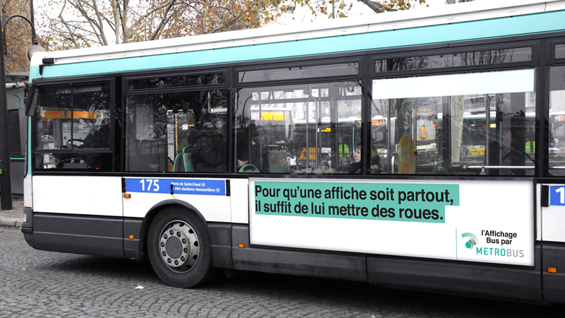 Les bus réclament aussi de la pub – La Réclame