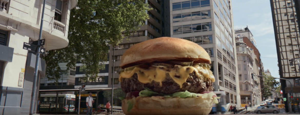 Peur sur la ville : l’invasion des burgers géants par Deliveroo – La ...