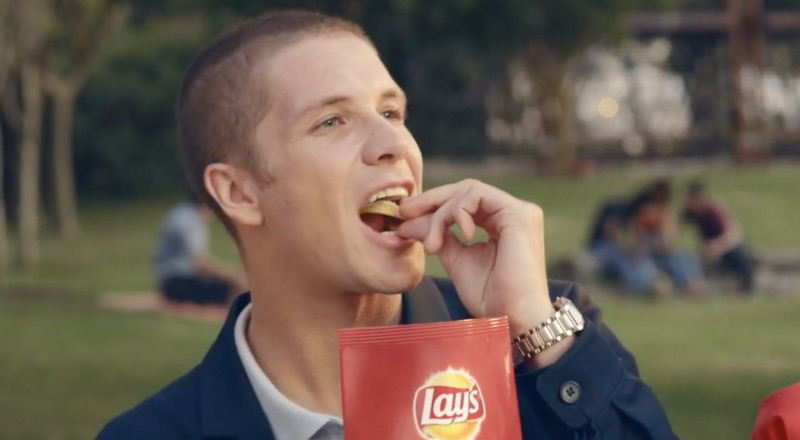 Lay’s crée une extension pour lancer les sous-titres vidéo lorsque vous ...