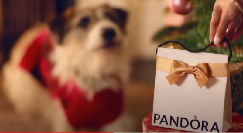 Musique de la pub Pandora 2024 avec Halle et Chloe Bailey – La Réclame