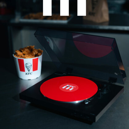 KFC transforme ses cuisines en dancefloor avec la Tenders Room – La Réclame